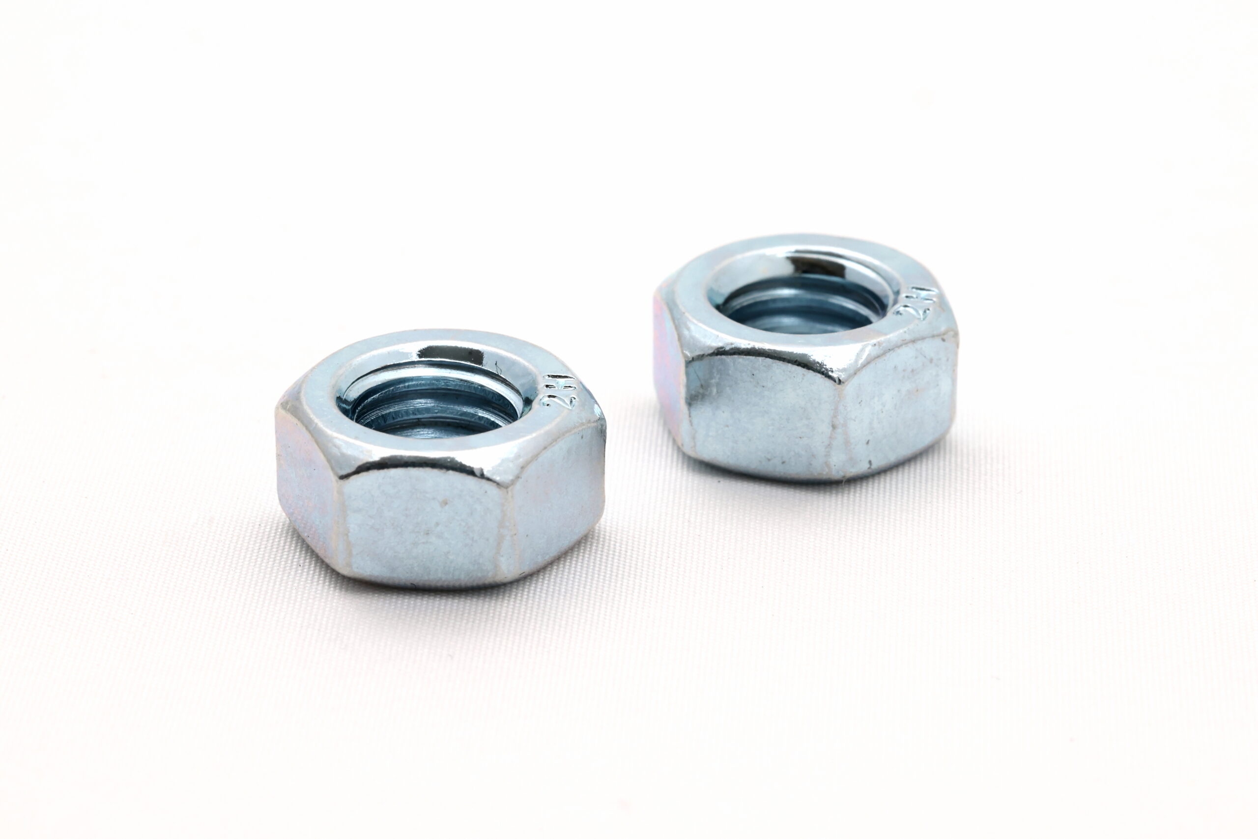 UNCナット（ マーク付き） | 緊商日本株式会社